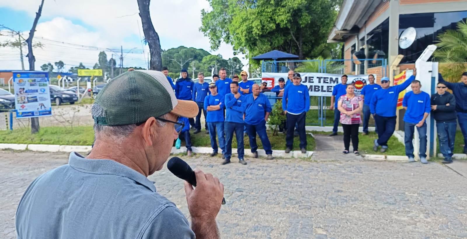 CSM: Metalúrgicos aprovam 72h para empresa negociar data-base - SMC ...