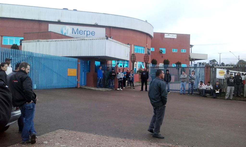 Merpe: Greve entra no 3º dia - SMC - Sindicato dos Metalúrgicos da ...