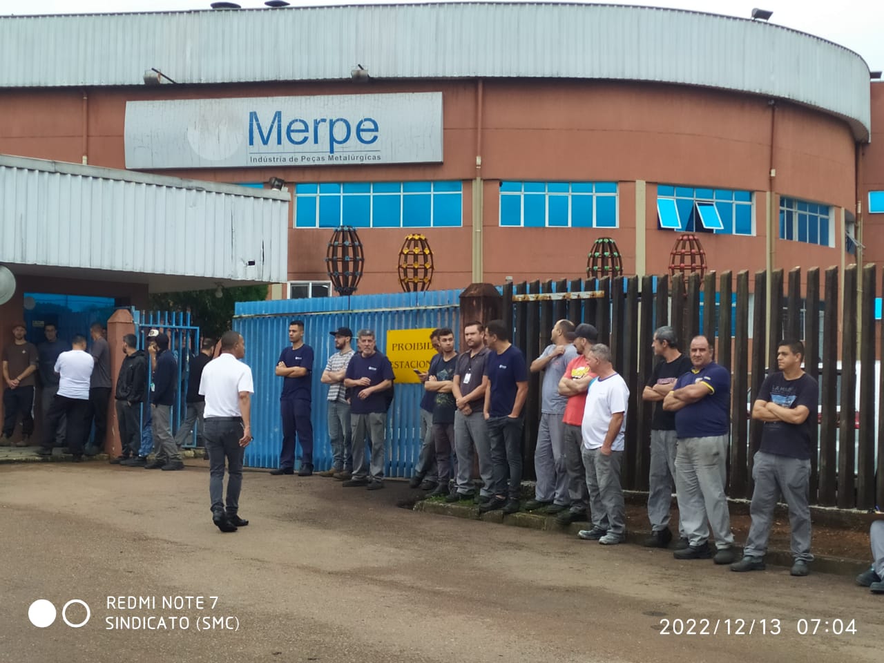 Merpe: Metalúrgicos reprovam proposta de acordo salarial - SMC ...