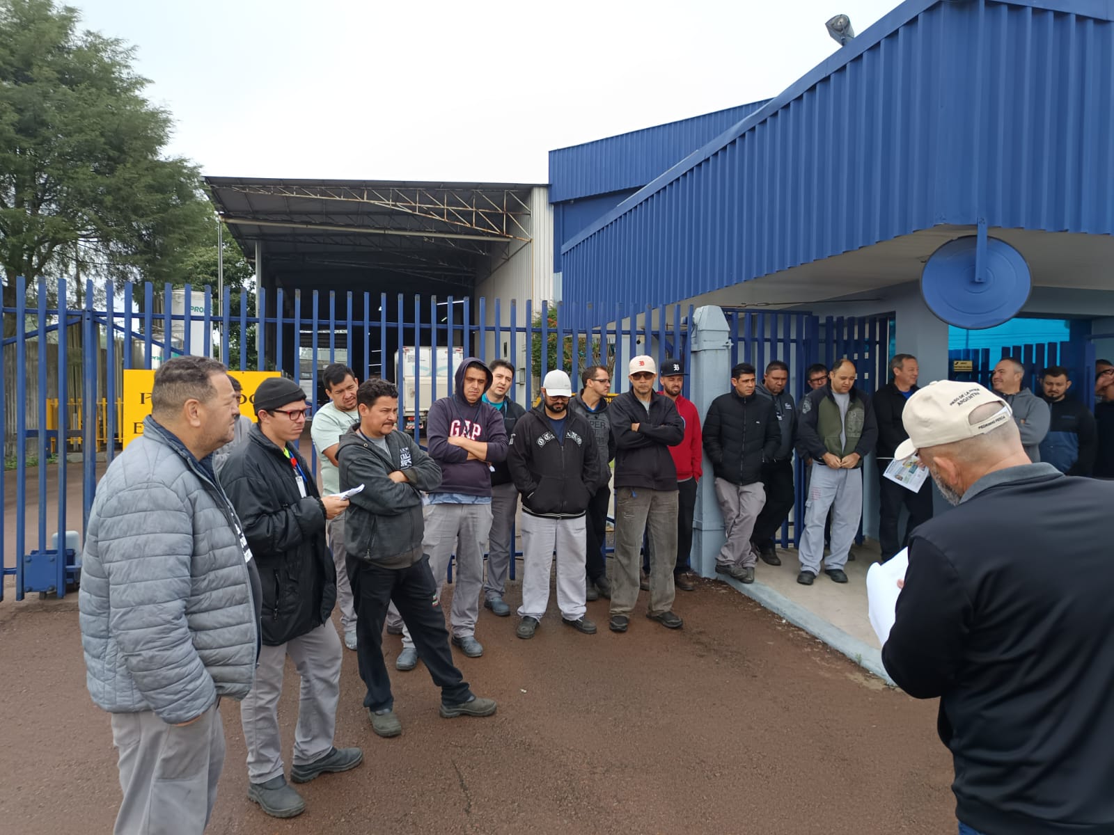 Metalúrgicos da Merpe aprovam acordo salarial - SMC - Sindicato dos ...