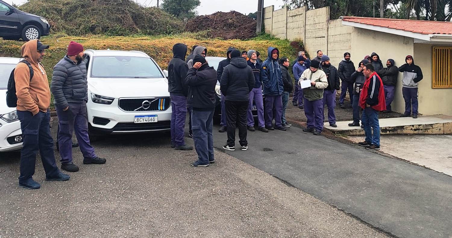 Cabs/Nítida: Maioria dos metalúrgicos aprova PLR que pode chegar a R ...