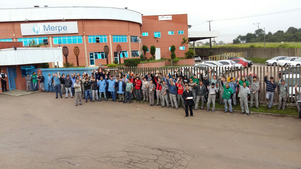 Merpe: Metalúrgicos ratificam pauta do acordo salarial - SMC ...